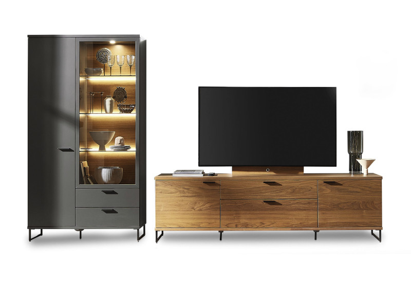 Mondo Möbel: MONDO ARTIST – MONDO ARTIST